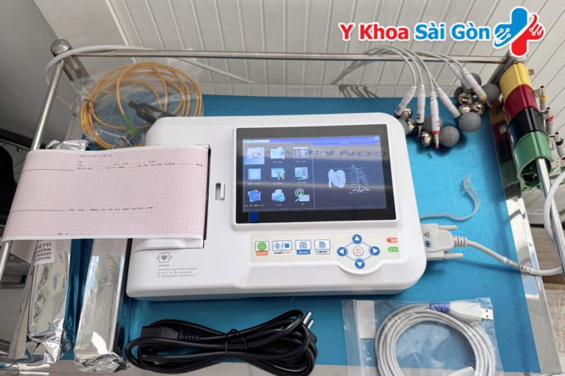 Máy Điện Tim 6 Cần ECG600G CONTEC - Y Khoa Sài Gòn